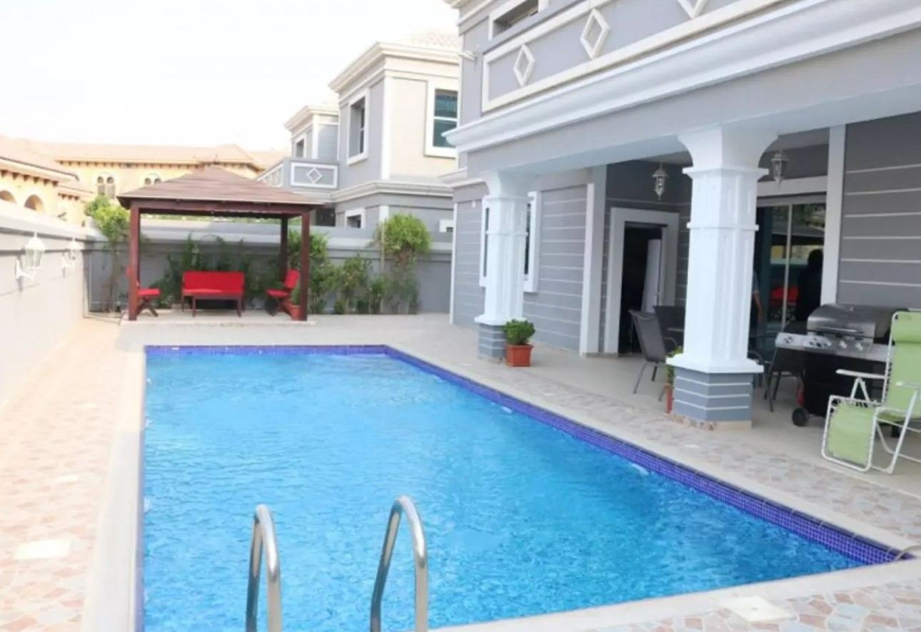 Villas and Townhouses for sale in Western Residences