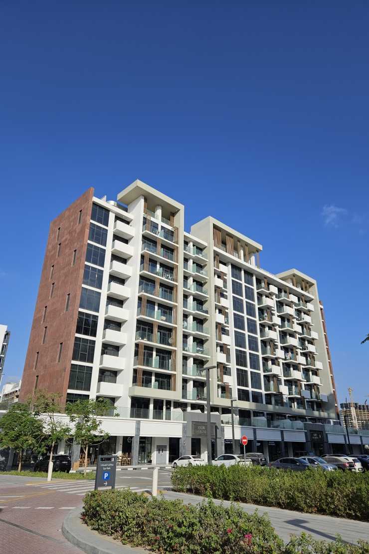 Azizi Riviera 8 is located in Azizi Riviera