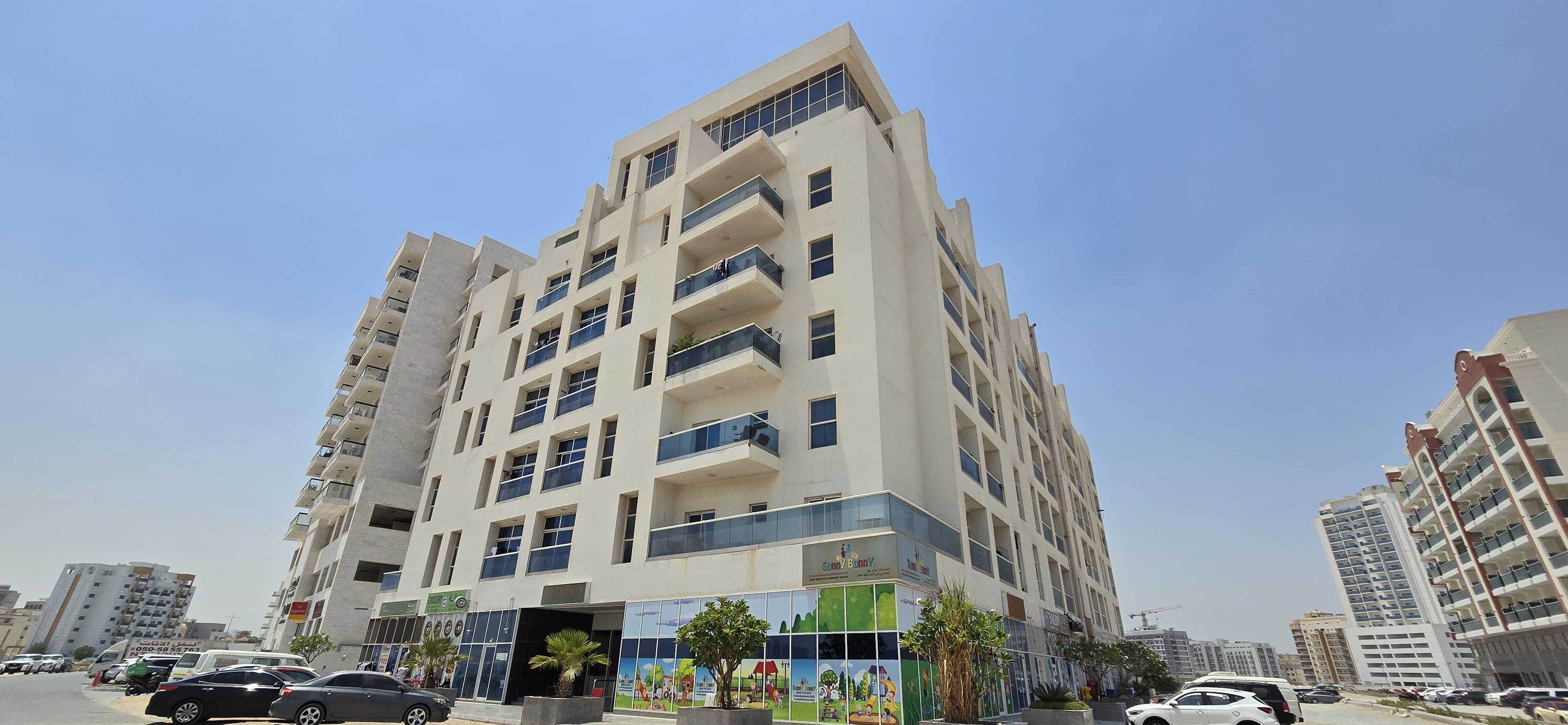 Al Hoson Building is a seven-storey residential building in ...