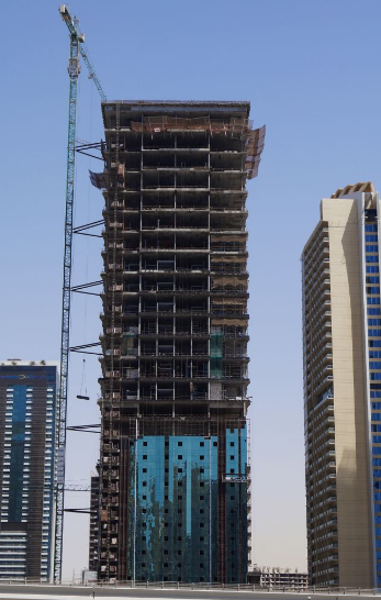 JLT Cluster B Wind Tower 1