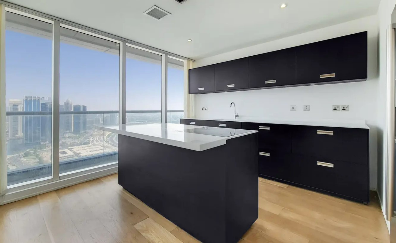 Dubai Arch Tower Cluster G