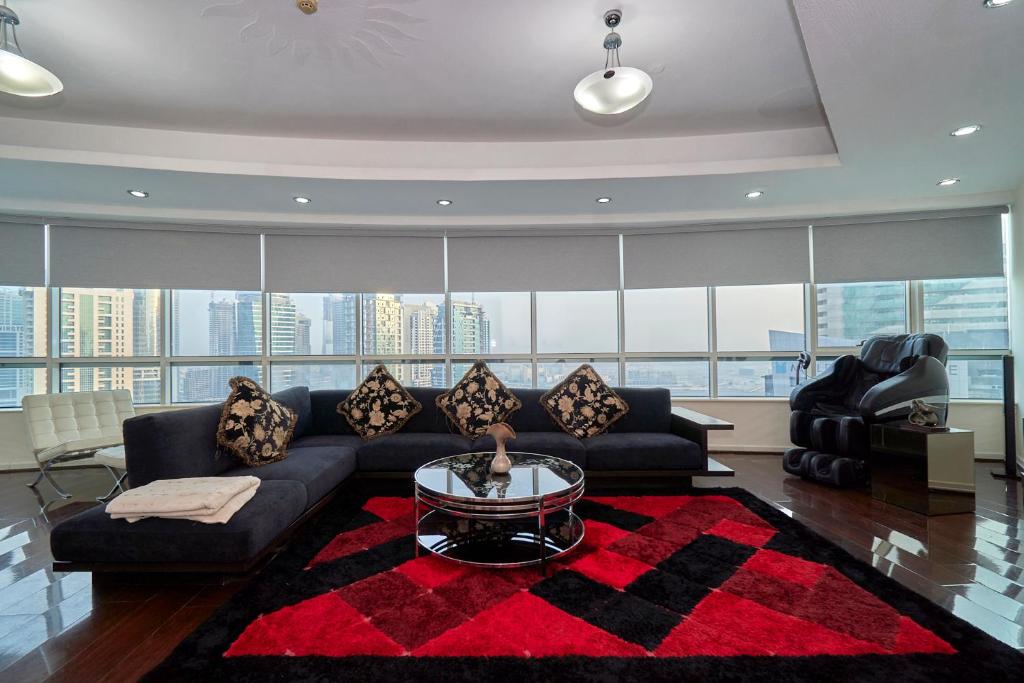 4Bedroom Apartment and Duplex for sale at Horizon Tower