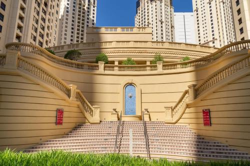 Spacious apartments in Murjan 1, Jumeirah Beach Residences, Dubai Marian