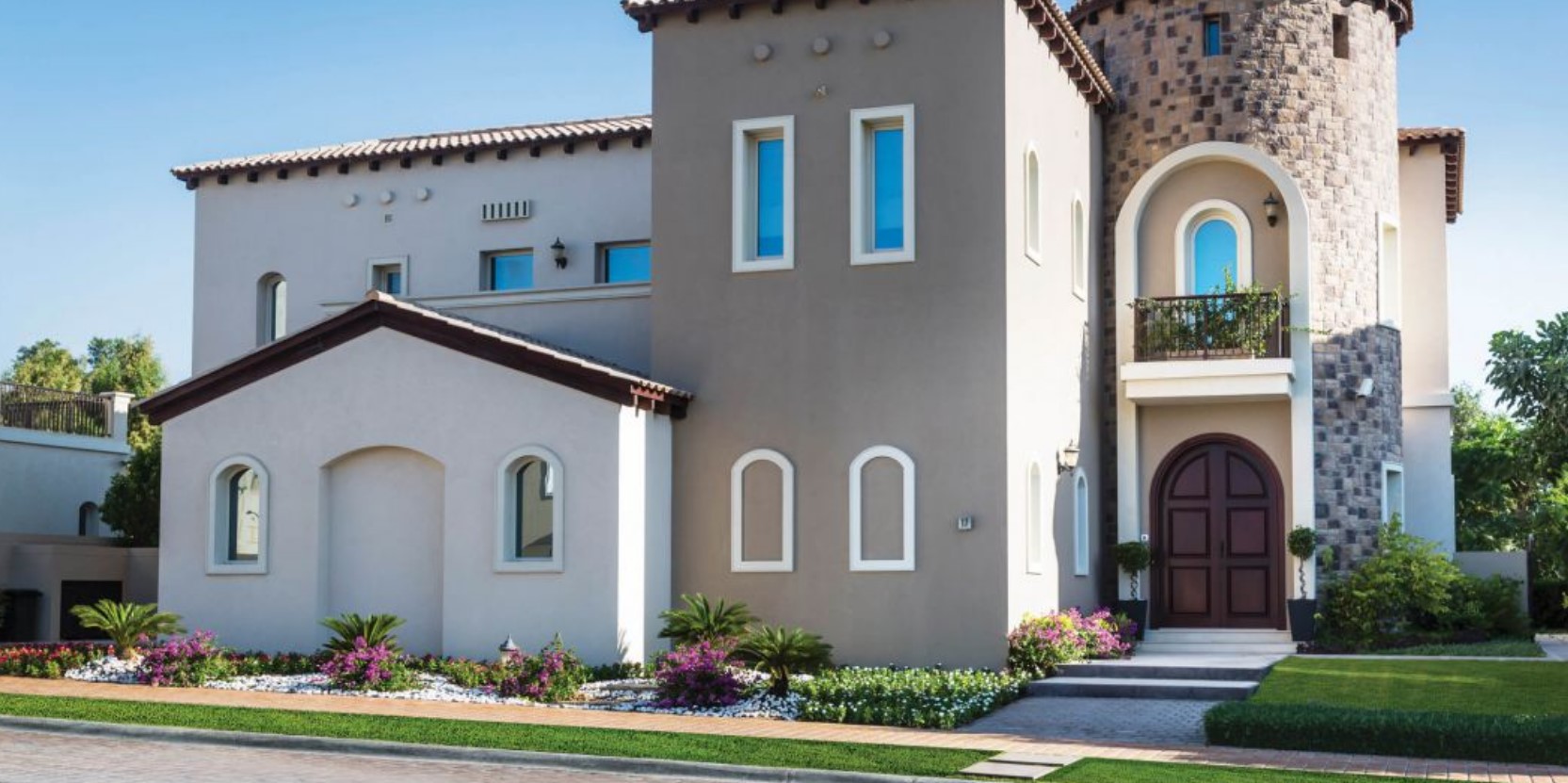 Villas for sale in Olive Point