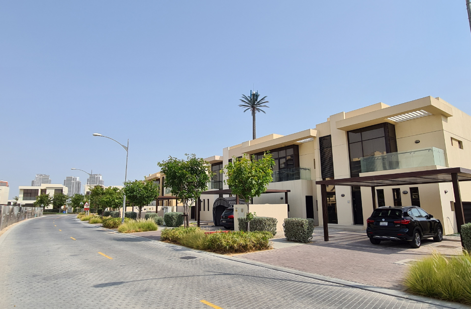 Phoenix Villas Damac Hills Dubai