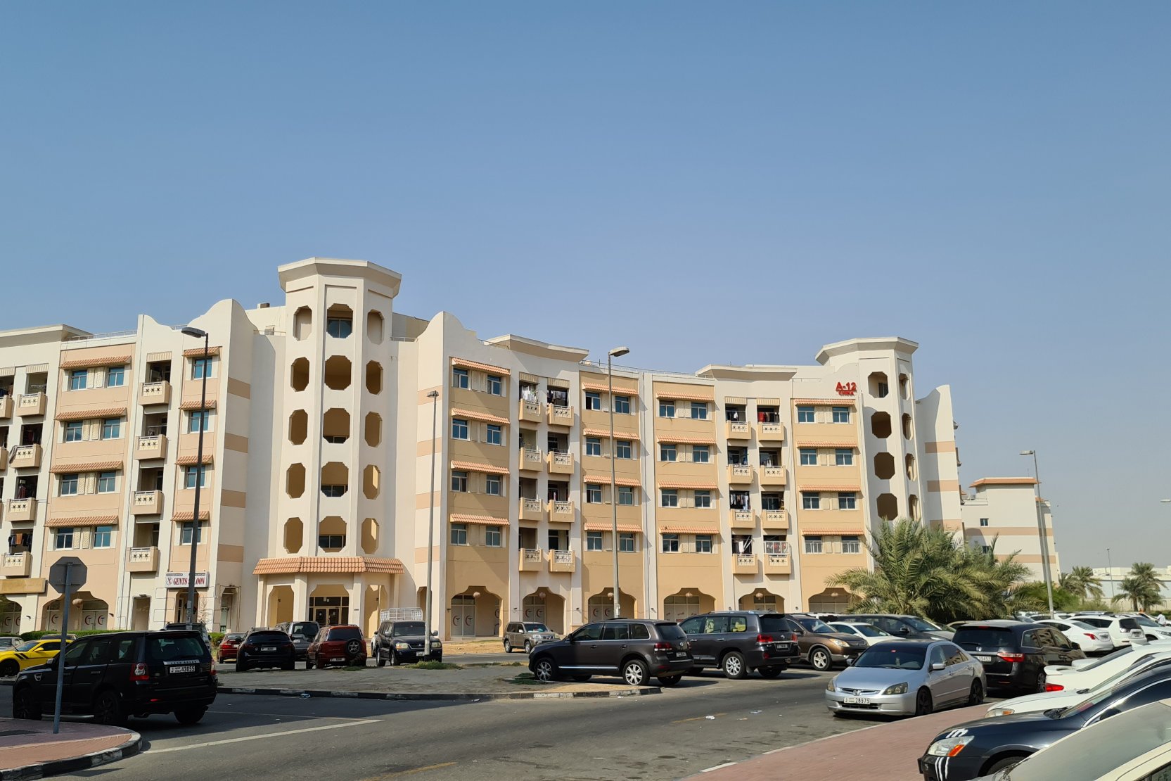 China Cluster-Building A05