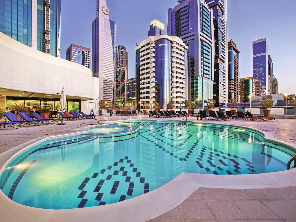 Villas Rotana Hotel is located in Al Wasl Dubai, Sheikh Zayed Road