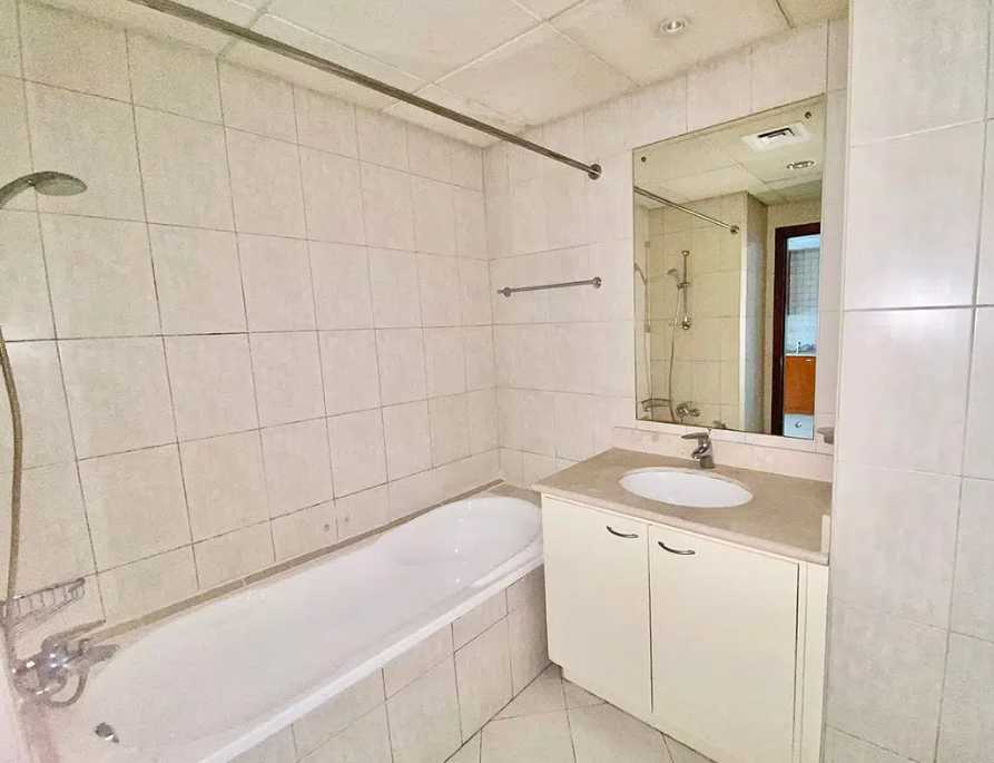 Spacious apartments for sale in Barton House 1