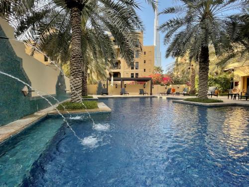 one two three Bedroom Apartment