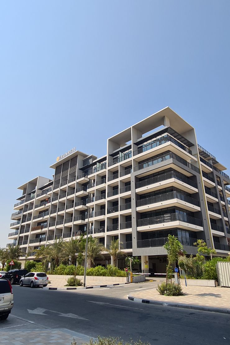 Sunrise Legend is located in Arjan Dubai